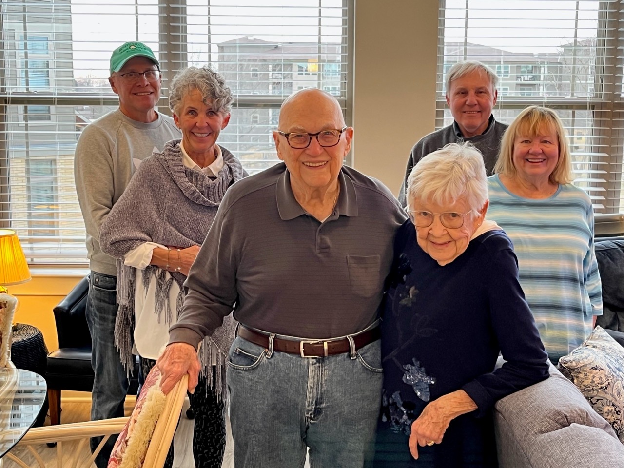 ResettleMe | Easier Senior Moving in Kansas City Older Adults